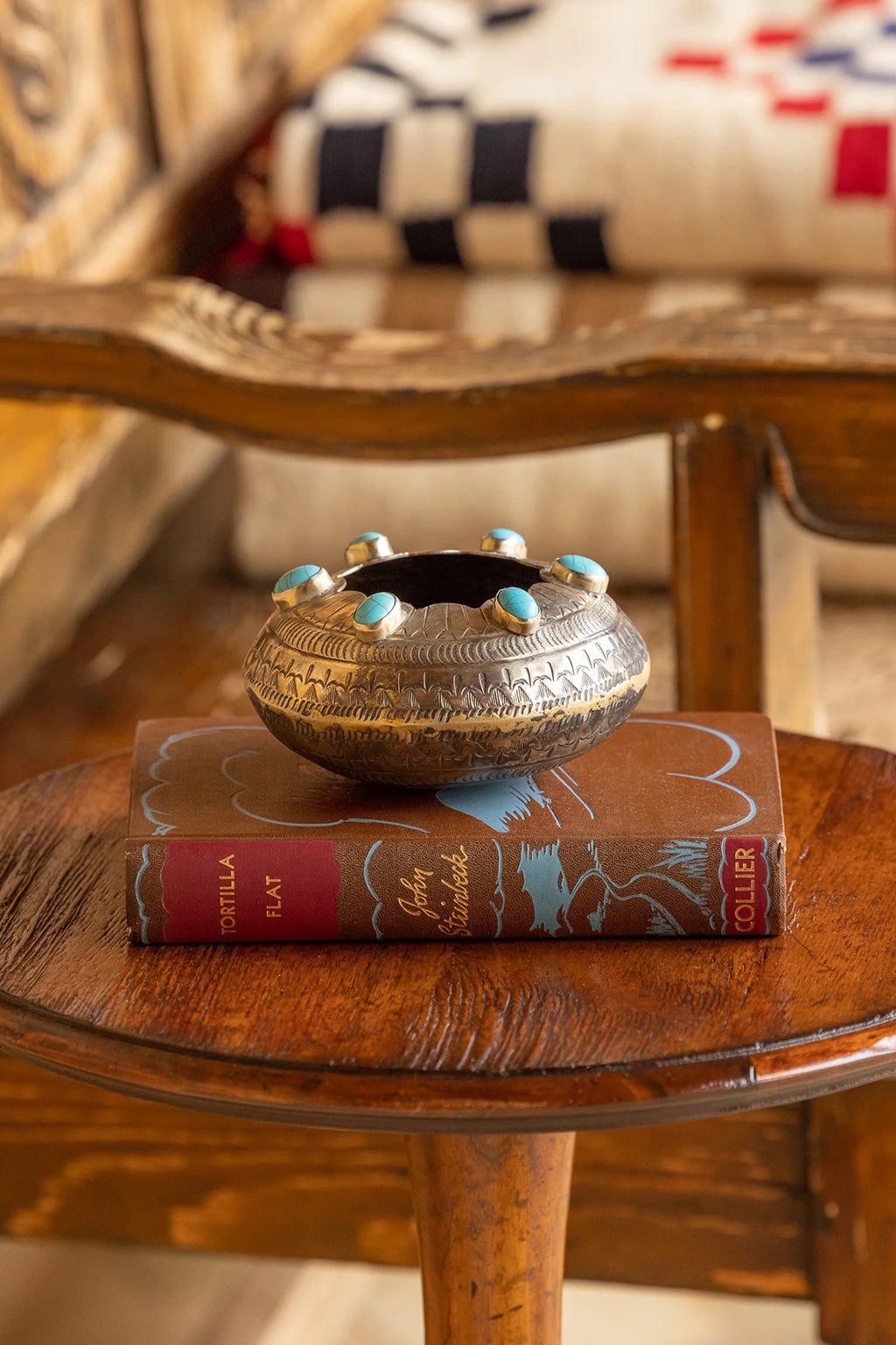 SILVER STAMPED SCALLOPED POT WITH TURQUOSIE – The Narwhal